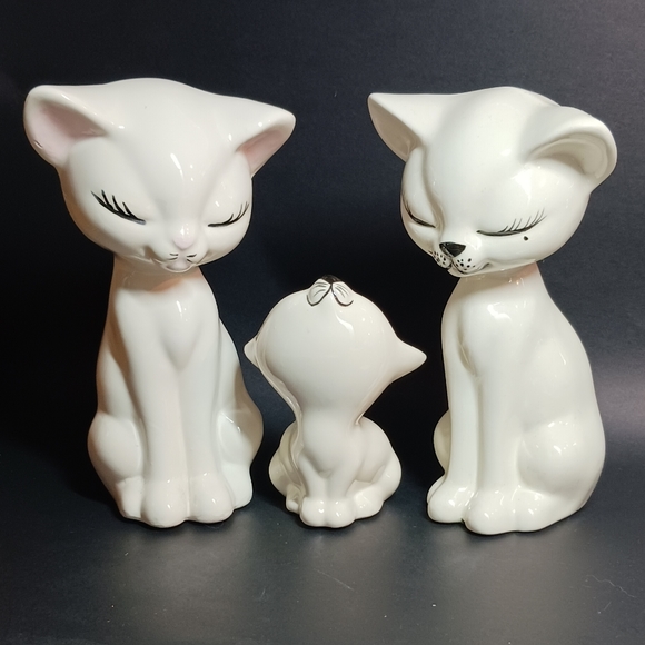 Art | Happy Cats Family Of Cats Set Of 3 | Poshmark